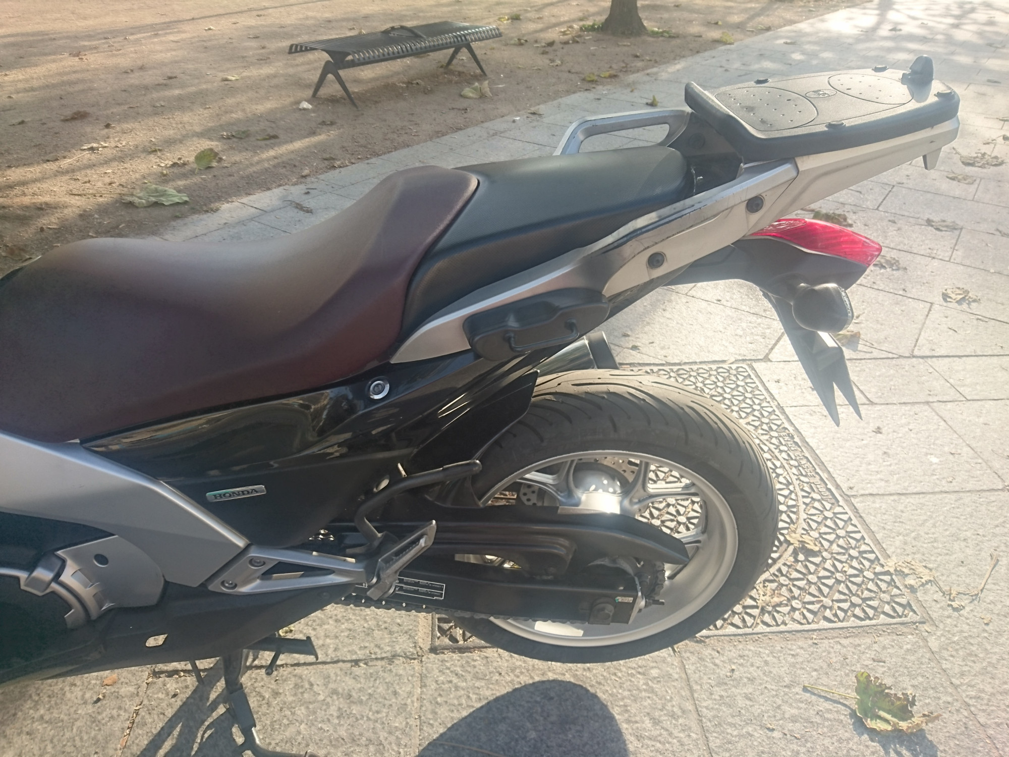 HONDA 700 INTEGRA 700