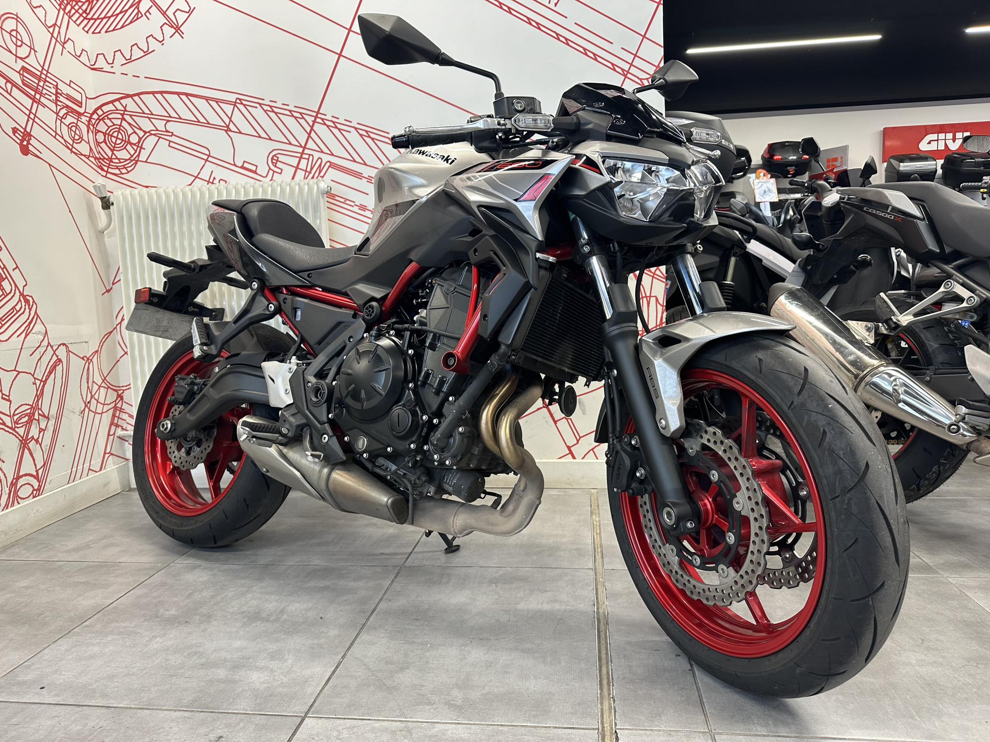 KAWASAKI 650 Z 650 (47.5CV)