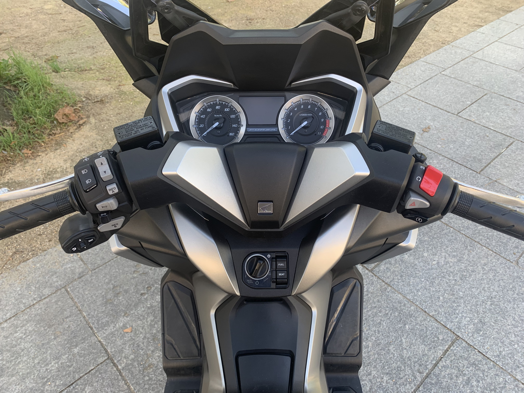 HONDA 350 NSS FORZA 350